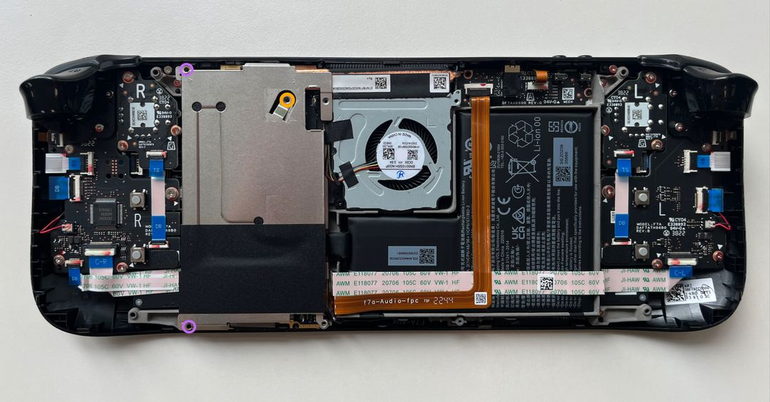 Install the DeckHD display to your Steam Deck - DeckHD